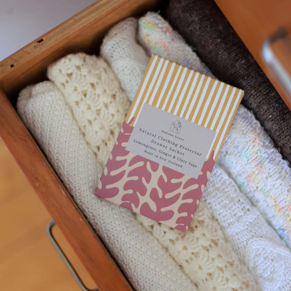 Contemporary Drawer Sachet Lemongrass, Ginger and Clary Sage | Gifts ...
